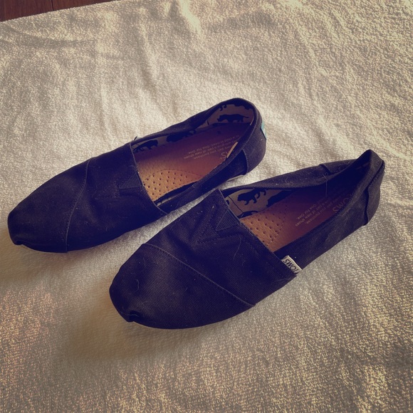 Toms | Shoes | Tom Slides | Poshmark